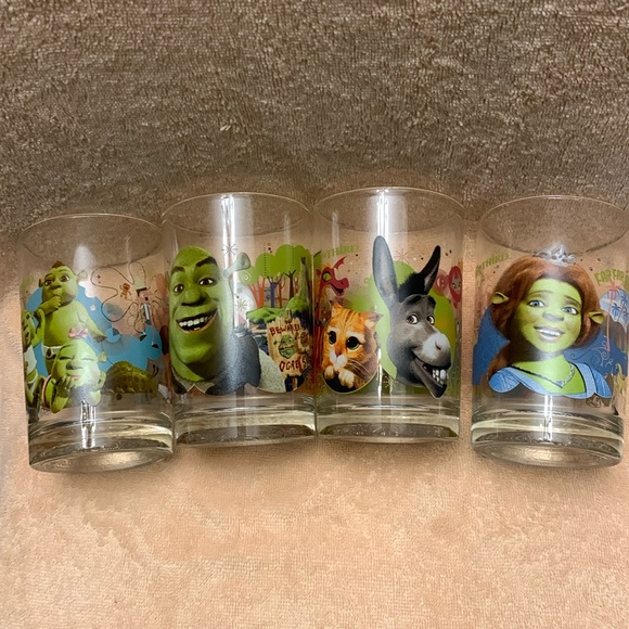 Dreamworks | Kitchen | Shrek The Third Mcdonalds Glassware | Poshmark